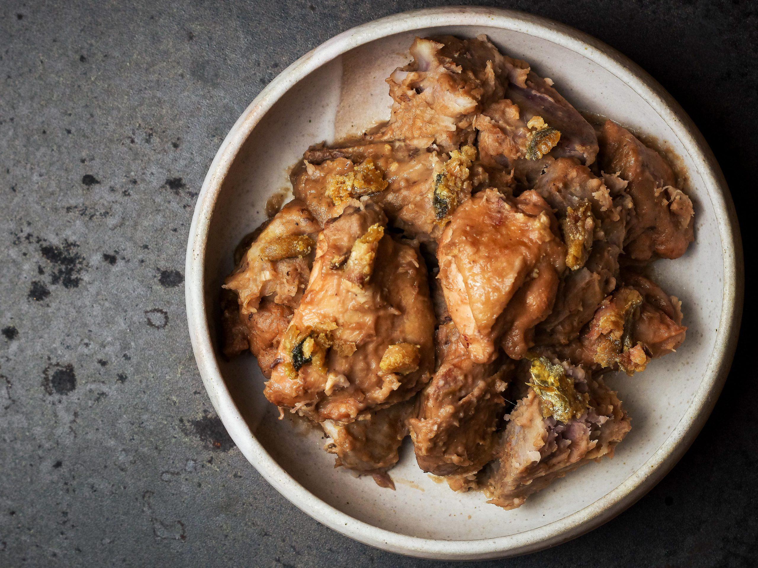 Yam chicken: A homestyle braise for weeknights | Periuk.my